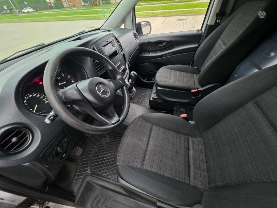 Balts Mercedes-Benz Vito 2018 Kauņa, ar dzinēja tilpumu 1.60 L un nobraukumu 346 tūkst. km par 6450 €, foto 22 vietnē AUTOMOTO.COM.LV