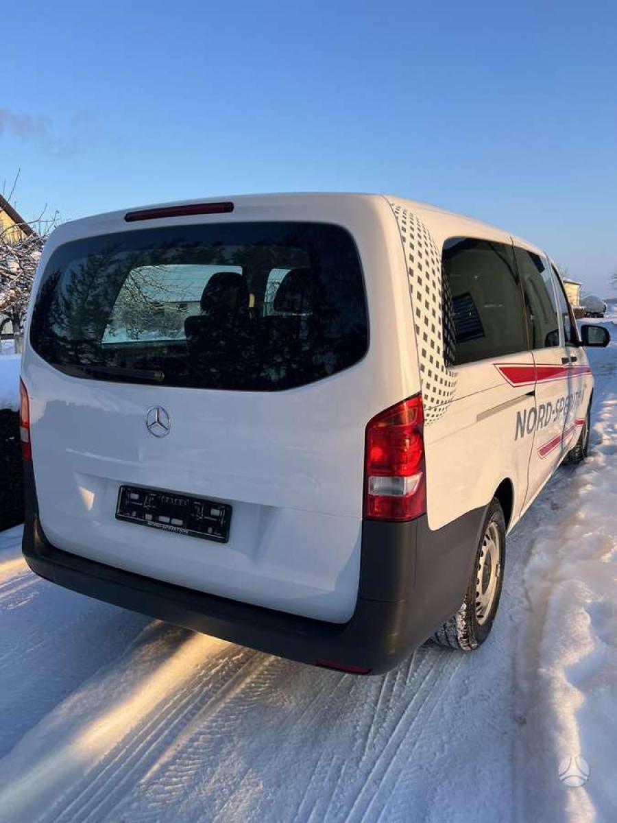 White Mercedes-Benz Vito 2019 in Kaunas, with an engine capacity of 2.14 L and mileage of 246 thousand km for 13950 €, photo 4 on AUTOMOTO.COM.LV