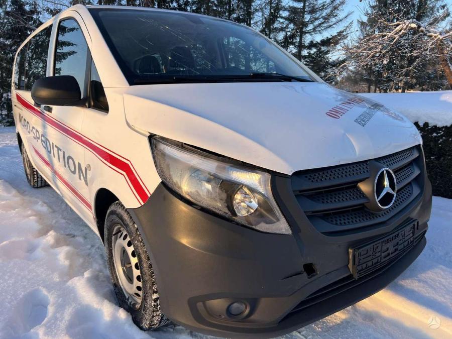 White Mercedes-Benz Vito 2019 in Kaunas, with an engine capacity of 2.14 L and mileage of 246 thousand km for 13950 €, photo 7 on AUTOMOTO.COM.LV