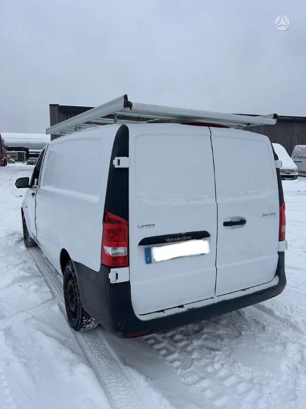 Balts Mercedes-Benz Vito 2019 Kauņa, ar dzinēja tilpumu 2.20 L un nobraukumu 434 tūkst. km par 7900 €, foto 6 vietnē AUTOMOTO.COM.LV
