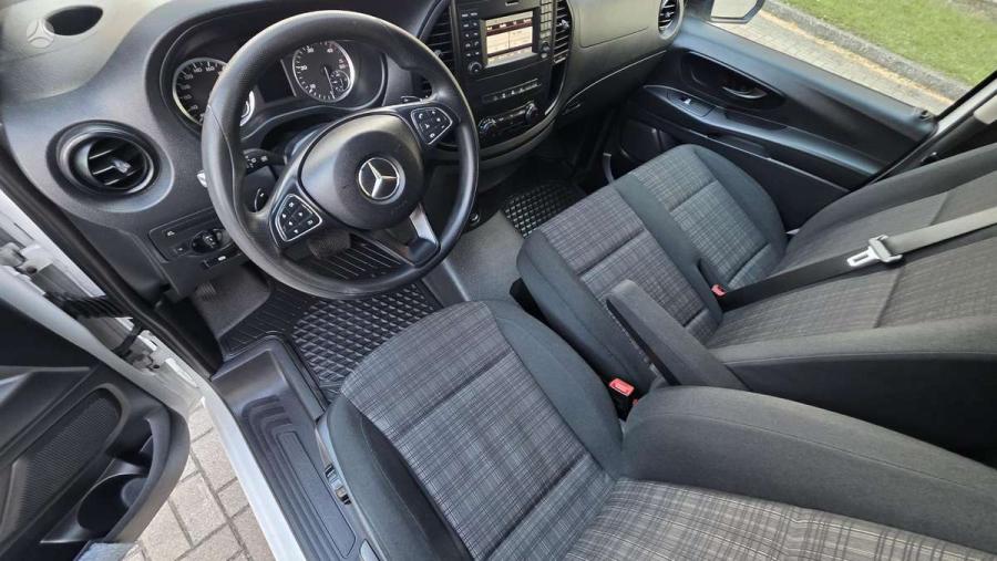 Balts Mercedes-Benz Vito 2019 Klaipėda, ar dzinēja tilpumu 2.20 L un nobraukumu 330 tūkst. km par 13690 €, foto 22 vietnē AUTOMOTO.COM.LV