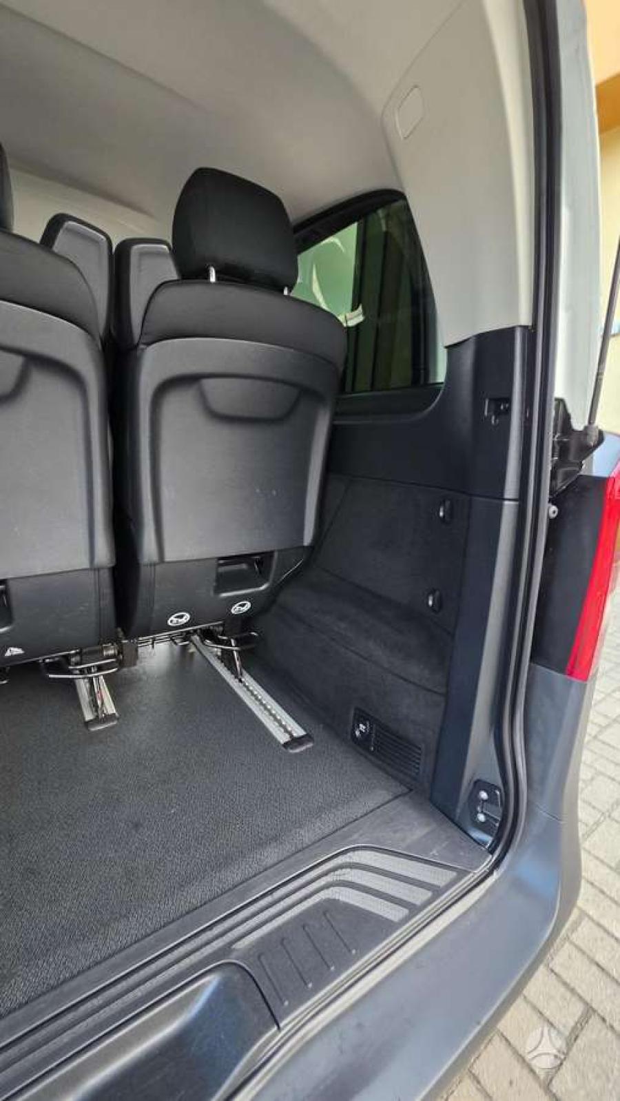 Balts Mercedes-Benz Vito 2019 Klaipėda, ar dzinēja tilpumu 2.20 L un nobraukumu 330 tūkst. km par 13690 €, foto 38 vietnē AUTOMOTO.COM.LV