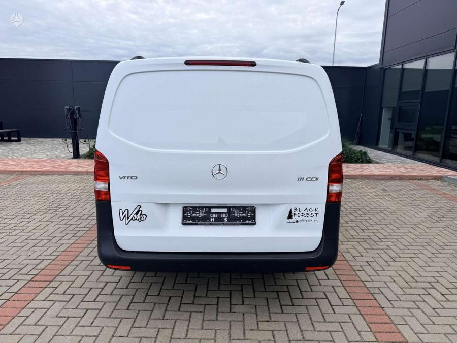 Balts Mercedes-Benz Vito 2019 Kauņa, ar dzinēja tilpumu 1.60 L un nobraukumu 126 tūkst. km par 8300 €, foto 5 vietnē AUTOMOTO.COM.LV