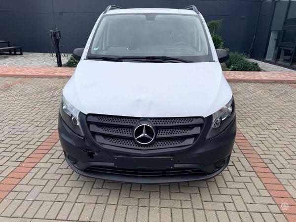 Balts Mercedes-Benz Vito 2019 Kauņa, ar dzinēja tilpumu 1.60 L un nobraukumu 126 tūkst. km par 8300 €, foto 9 vietnē AUTOMOTO.COM.LV