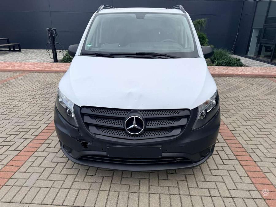 Balts Mercedes-Benz Vito 2019 Kauņa, ar dzinēja tilpumu 1.60 L un nobraukumu 126 tūkst. km par 8300 €, foto 9 vietnē AUTOMOTO.COM.LV