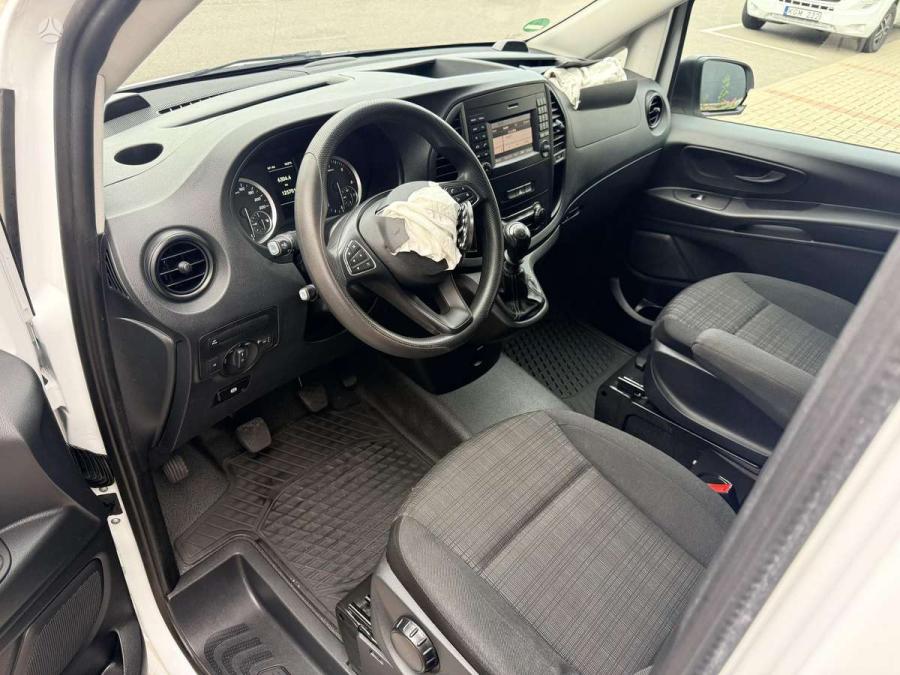Balts Mercedes-Benz Vito 2019 Kauņa, ar dzinēja tilpumu 1.60 L un nobraukumu 126 tūkst. km par 8300 €, foto 16 vietnē AUTOMOTO.COM.LV