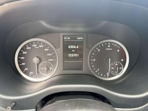 Balts Mercedes-Benz Vito 2019 Kauņa, ar dzinēja tilpumu 1.60 L un nobraukumu 126 tūkst. km par 8300 €, foto 21 vietnē AUTOMOTO.COM.LV