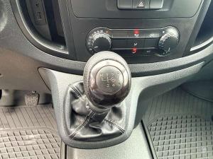 Balts Mercedes-Benz Vito 2019 Kauņa, ar dzinēja tilpumu 1.60 L un nobraukumu 126 tūkst. km par 8300 €, foto 25 vietnē AUTOMOTO.COM.LV