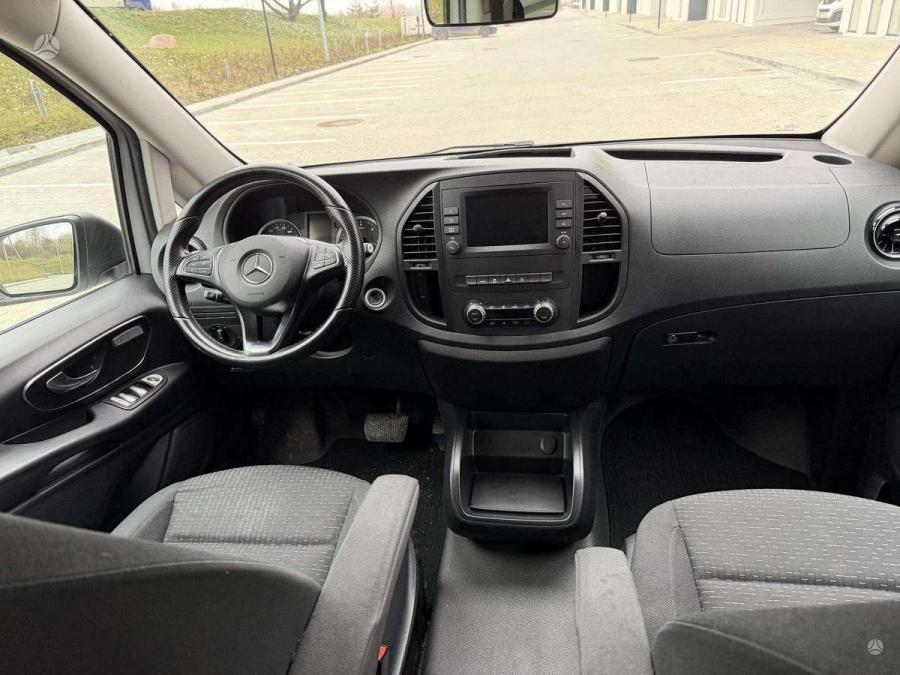 White Mercedes-Benz Vito 2020 in Vilnius, with an engine capacity of 1.95 L and mileage of 323 thousand km for 16150 €, photo 23 on AUTOMOTO.COM.LV