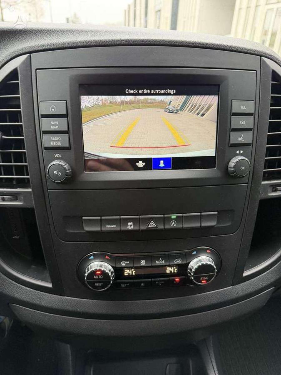 White Mercedes-Benz Vito 2020 in Vilnius, with an engine capacity of 1.95 L and mileage of 323 thousand km for 16150 €, photo 31 on AUTOMOTO.COM.LV