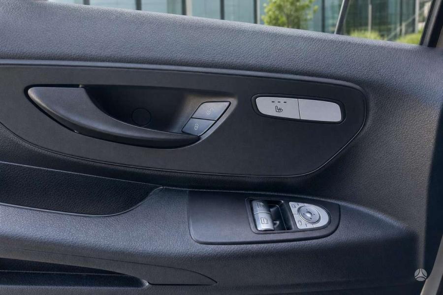 Balts Mercedes-Benz Vito 2020 Viļņa, ar dzinēja tilpumu 2.00 L un nobraukumu 228 tūkst. km par 16950 €, foto 16 vietnē AUTOMOTO.COM.LV