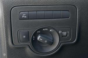 Balts Mercedes-Benz Vito 2020 Viļņa, ar dzinēja tilpumu 2.00 L un nobraukumu 228 tūkst. km par 16650 €, foto 17 vietnē AUTOMOTO.COM.LV