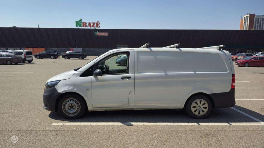 Balts Mercedes-Benz Vito 2021 Viļņa, ar dzinēja tilpumu 1.75 L un nobraukumu 141 tūkst. km par 18500 €, foto 7 vietnē AUTOMOTO.COM.LV