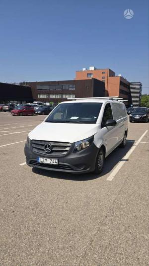 Balts Mercedes-Benz Vito 2021 Viļņa, ar dzinēja tilpumu 1.75 L un nobraukumu 141 tūkst. km par 18500 €, foto 9 vietnē AUTOMOTO.COM.LV