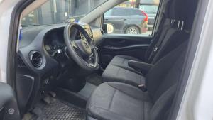 Balts Mercedes-Benz Vito 2021 Viļņa, ar dzinēja tilpumu 1.75 L un nobraukumu 141 tūkst. km par 18500 €, foto 14 vietnē AUTOMOTO.COM.LV