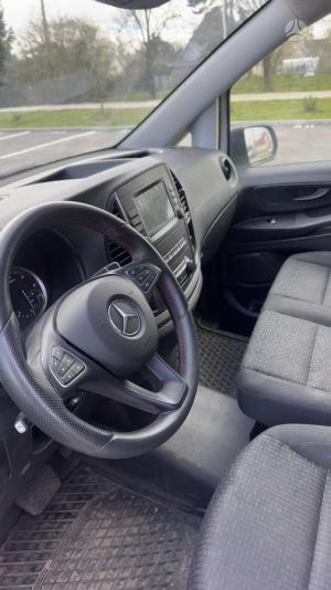 White Mercedes-Benz Vito 2021 in Kaunas, with an engine capacity of 2.00 L and mileage of 190 thousand km for 15000 €, photo 7 on AUTOMOTO.COM.LV