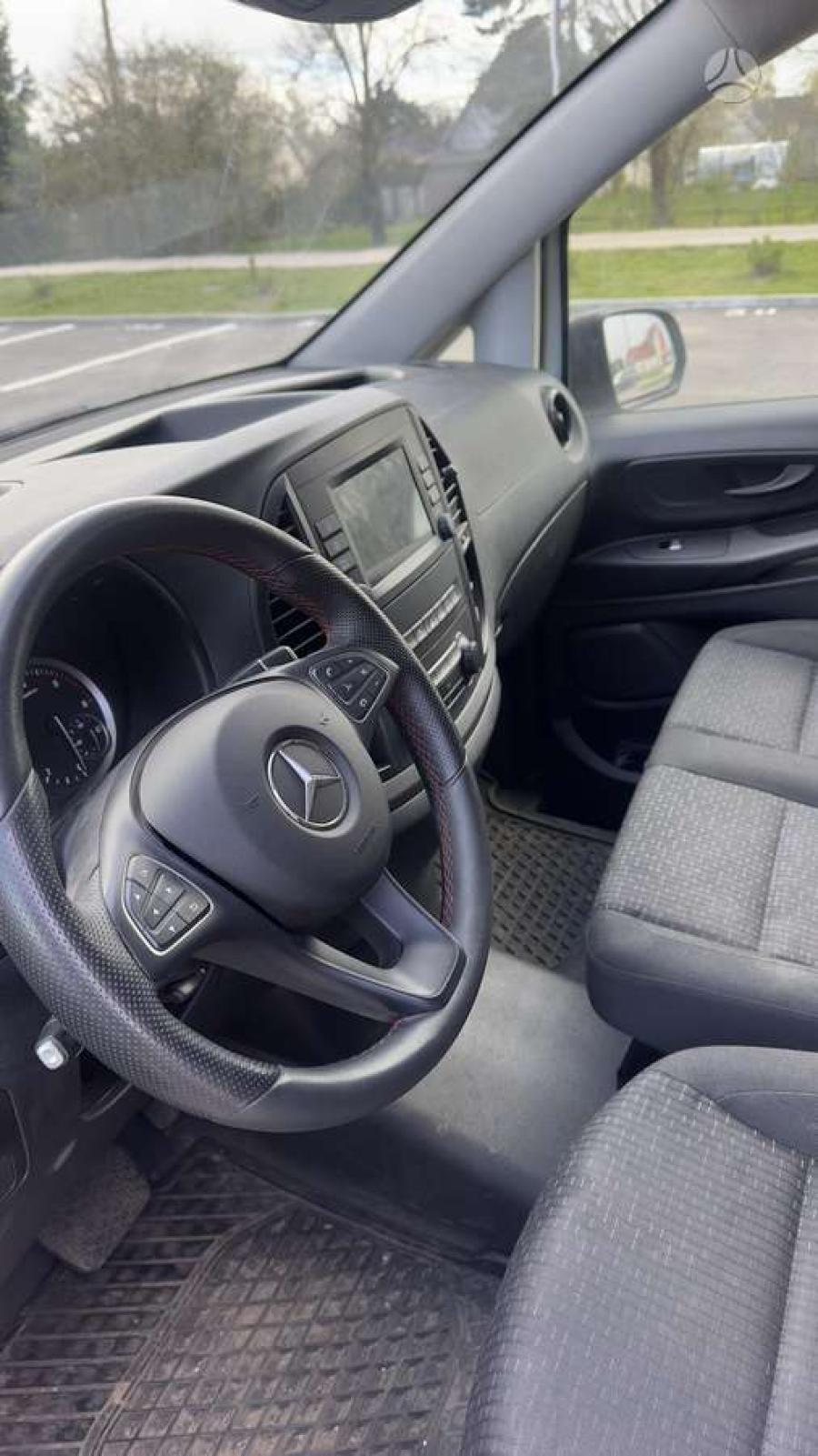 White Mercedes-Benz Vito 2021 in Kaunas, with an engine capacity of 2.00 L and mileage of 190 thousand km for 15000 €, photo 7 on AUTOMOTO.COM.LV