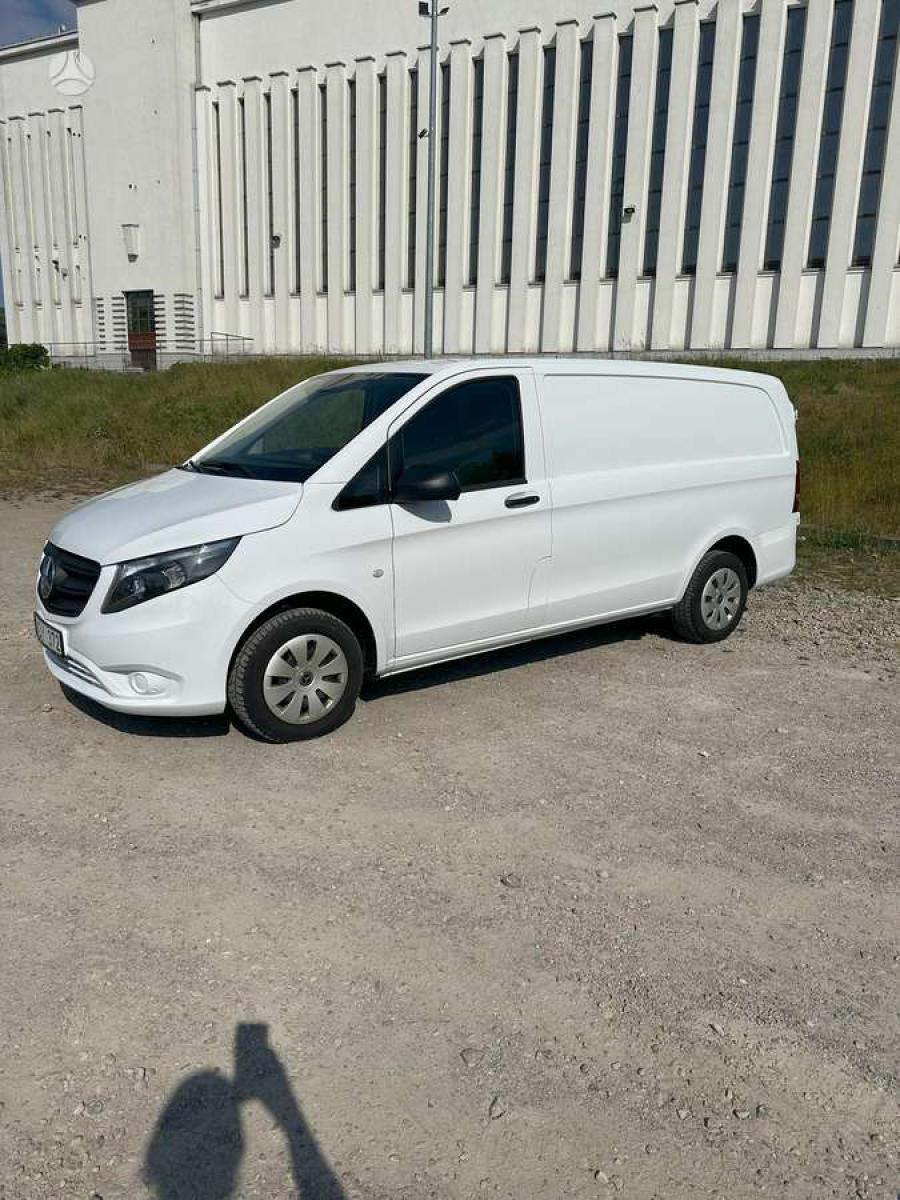 White Mercedes-Benz Vito 2021 in Kaunas, with an engine capacity of 1.95 L and mileage of 41 thousand km for 25300 €, photo 3 on AUTOMOTO.COM.LV