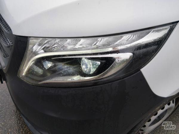 Balts Mercedes-Benz Vito 2022 Kaišiadorys, ar dzinēja tilpumu 1.90 L un nobraukumu 139 tūkst. km par 19900 €, foto 5 vietnē AUTOMOTO.COM.LV