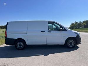 White Mercedes-Benz Vito 2022 in Panevezys, with an engine capacity of 1.95 L and mileage of 160 thousand km for 17500 €, photo 21 on AUTOMOTO.COM.LV