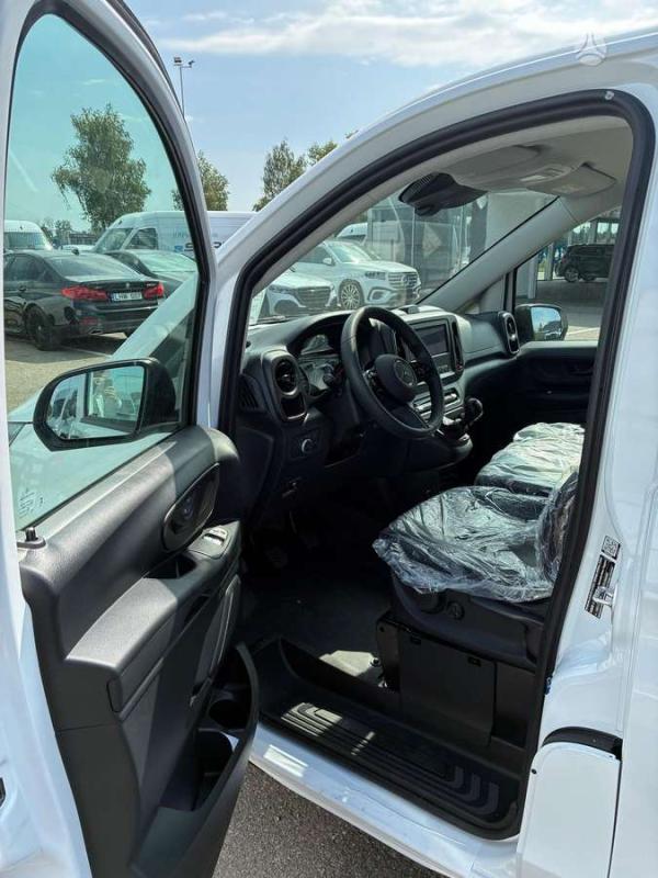 Balts Mercedes-Benz Vito 2026 Kauņa, ar dzinēja tilpumu 1.95 L un nobraukumu 0 tūkst. km par 45859 €, foto 7 vietnē AUTOMOTO.COM.LV