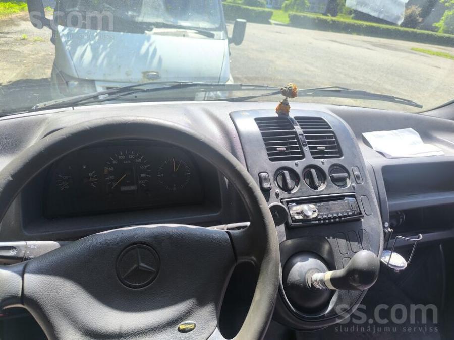 Balts Mercedes-Benz Vito 1998 Jelgava, ar dzinēja tilpumu 2.20 L un nobraukumu 448 tūkst. km par 2100 €, foto 5 vietnē AUTOMOTO.COM.LV