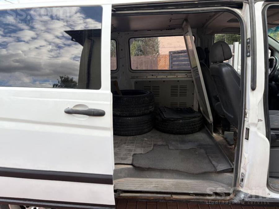 White Mercedes-Benz Vito 2005 in Riga, with an engine capacity of 2.20 L and mileage of 305 thousand km for 2300 €, photo 14 on AUTOMOTO.COM.LV