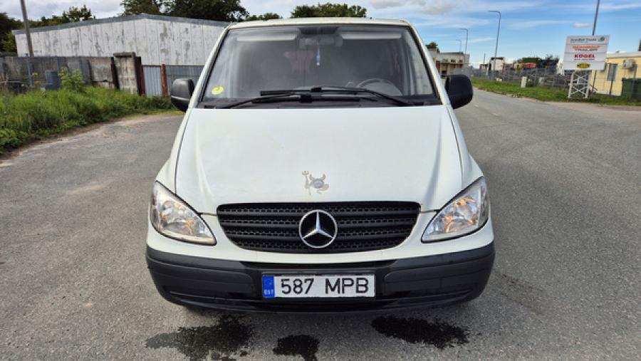 White Mercedes-Benz Vito 2005 in Tallinn, with an engine capacity of 2.10 L and mileage of 332 thousand km for 2350 €, photo 5 on AUTOMOTO.COM.LV