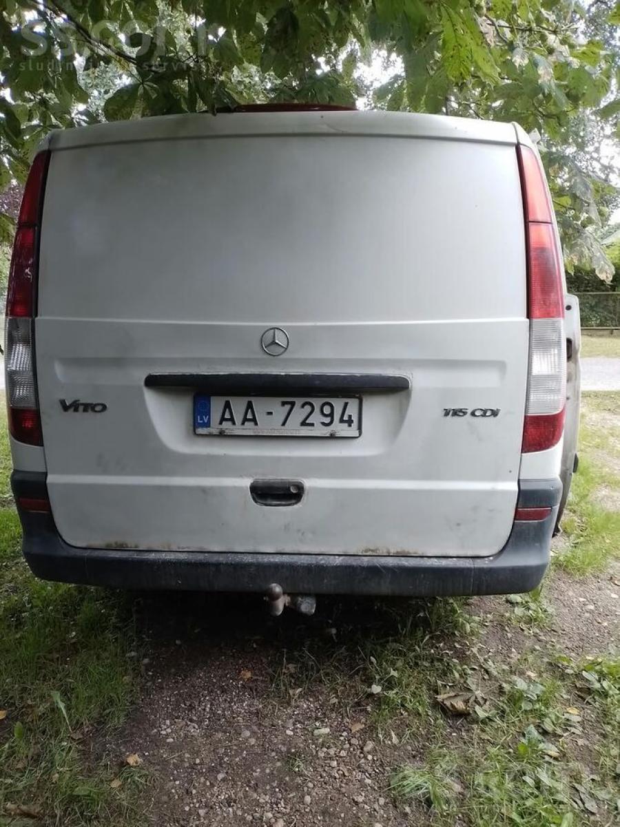 White Mercedes-Benz Vito 2006 in Liepaja, with an engine capacity of 2.20 L and mileage of 417 thousand km for 3100 €, photo 3 on AUTOMOTO.COM.LV