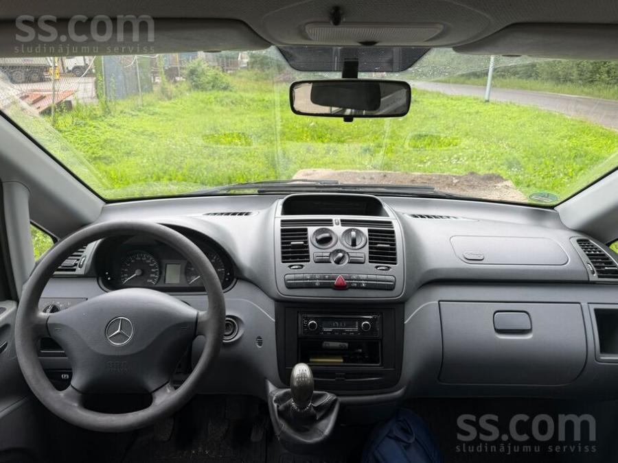 Balts Mercedes-Benz Vito 2009 Rīga, ar dzinēja tilpumu 2.10 L un nobraukumu 242 tūkst. km par 3500 €, foto 3 vietnē AUTOMOTO.COM.LV