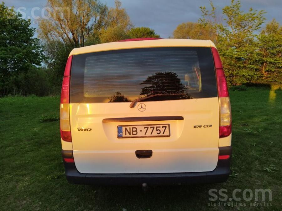 Balts Mercedes-Benz Vito 2010 Rīga, ar dzinēja tilpumu 2.20 L un nobraukumu 442 tūkst. km par 4000 €, foto 1 vietnē AUTOMOTO.COM.LV