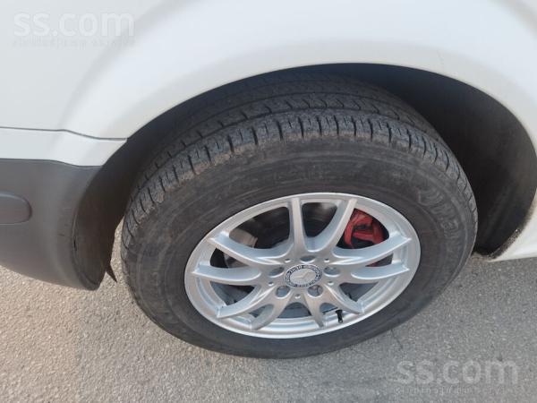Balts Mercedes-Benz Vito 2010 Rīga, ar dzinēja tilpumu 2.20 L un nobraukumu 439 tūkst. km par 4500 €, foto 3 vietnē AUTOMOTO.COM.LV