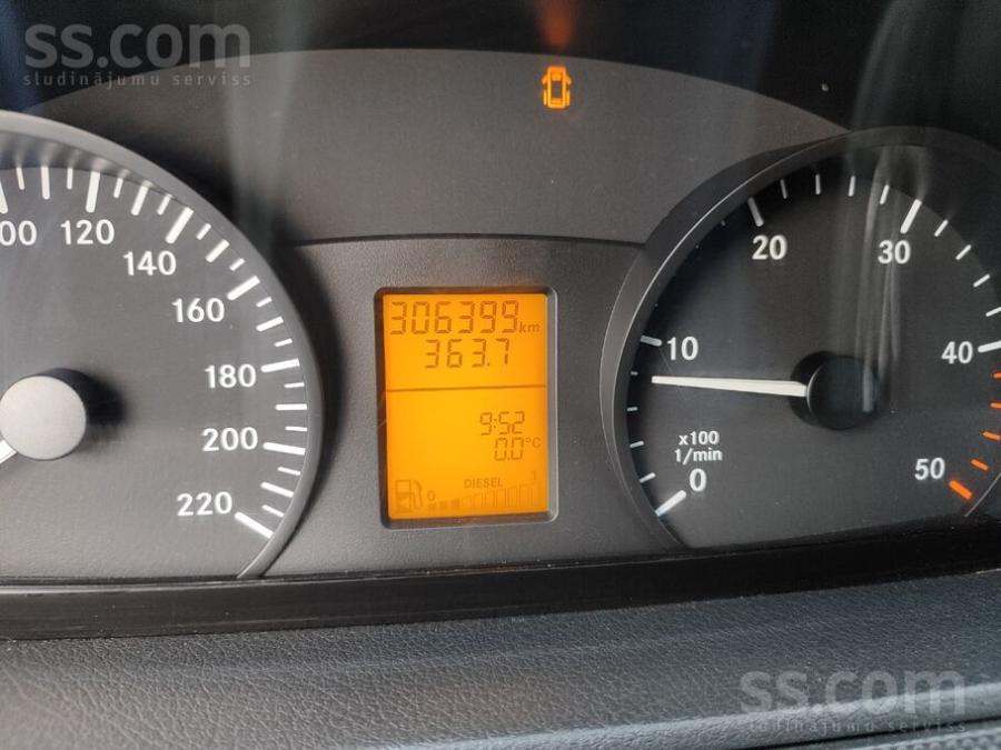 Balts Mercedes-Benz Vito 2011 Valmiera, ar dzinēja tilpumu 2.20 L un nobraukumu 0 tūkst. km par 7900 €, foto 16 vietnē AUTOMOTO.COM.LV