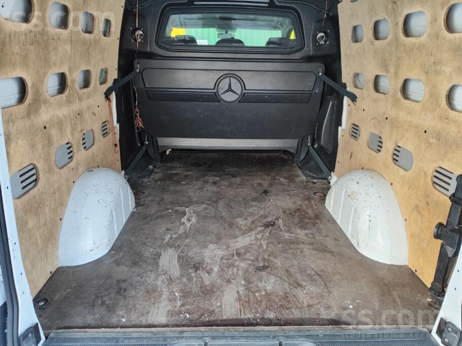 Balts Mercedes-Benz Vito 2011 Valmiera, ar dzinēja tilpumu 2.20 L un nobraukumu 0 tūkst. km par 7900 €, foto 17 vietnē AUTOMOTO.COM.LV