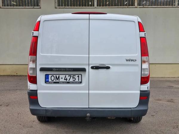 White Mercedes-Benz Vito 2011 in Ogre, with an engine capacity of 2.20 L and mileage of 257 thousand km for 5750 €, photo 7 on AUTOMOTO.COM.LV