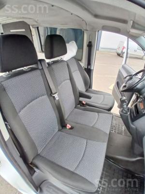 White Mercedes-Benz Vito 2011 in Riga, with an engine capacity of 2.20 L and mileage of 335 thousand km for 5000 €, photo 7 on AUTOMOTO.COM.LV