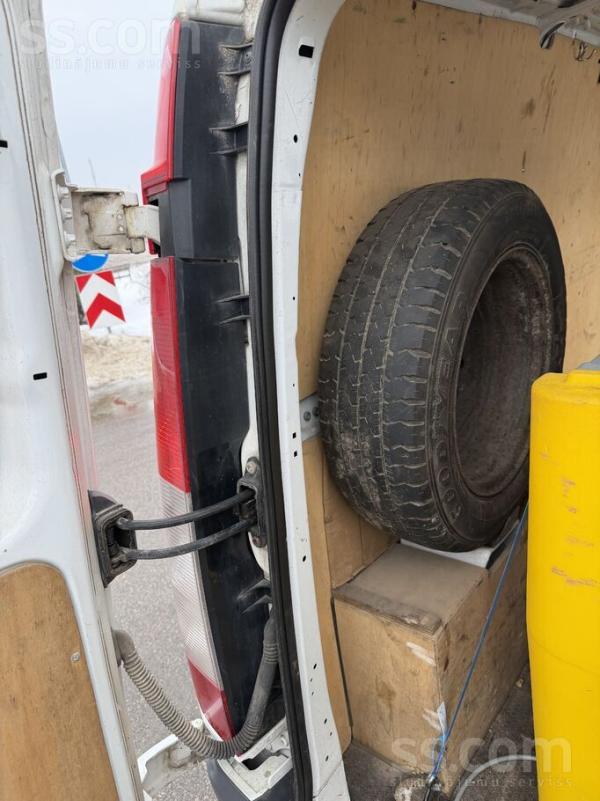 Balts Mercedes-Benz Vito 2012 Rēzekne, ar dzinēja tilpumu 2.20 L un nobraukumu 461 tūkst. km par 5200 €, foto 10 vietnē AUTOMOTO.COM.LV