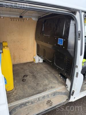 White Mercedes-Benz Vito 2012 in Rezekne, with an engine capacity of 2.20 L and mileage of 461 thousand km for 5200 €, photo 12 on AUTOMOTO.COM.LV