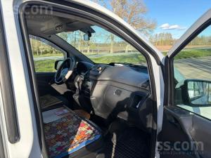 Balts Mercedes-Benz Vito 2013 Ogre, ar dzinēja tilpumu 2.10 L un nobraukumu 314 tūkst. km par 6500 €, foto 13 vietnē AUTOMOTO.COM.LV
