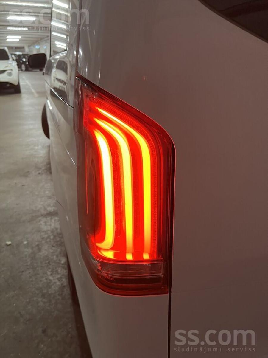 White Mercedes-Benz Vito 2015 in Liepaja, with an engine capacity of 2.20 L and mileage of 275 thousand km for 17950 €, photo 15 on AUTOMOTO.COM.LV