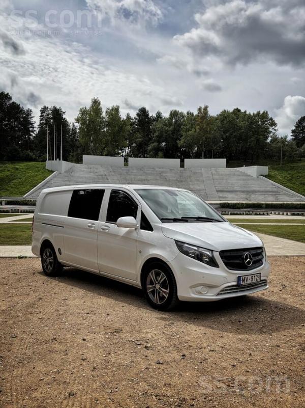White Mercedes-Benz Vito 2015 in Daugavpils, with an engine capacity of 1.60 L and mileage of 381 thousand km for 8200 €, photo 2 on AUTOMOTO.COM.LV