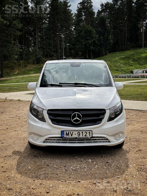 White Mercedes-Benz Vito 2015 in Daugavpils, with an engine capacity of 1.60 L and mileage of 381 thousand km for 8200 €, photo 3 on AUTOMOTO.COM.LV