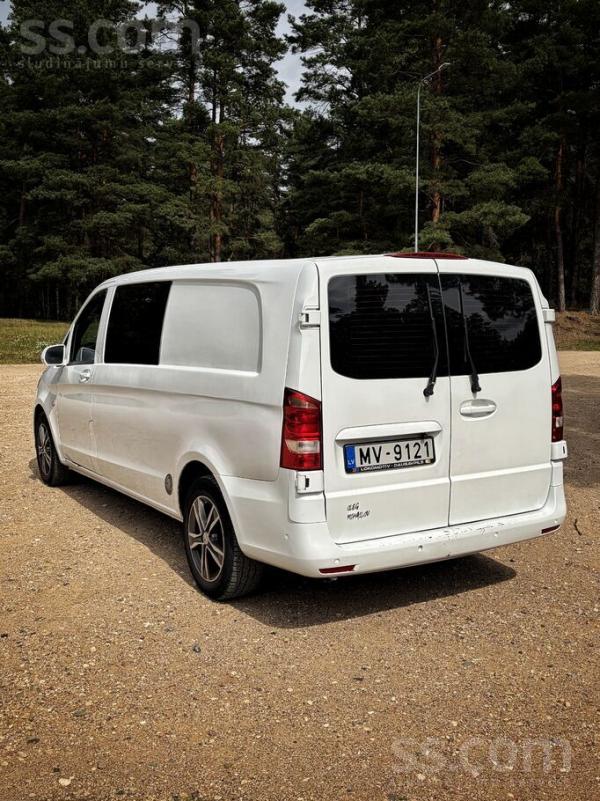 White Mercedes-Benz Vito 2015 in Daugavpils, with an engine capacity of 1.60 L and mileage of 381 thousand km for 8200 €, photo 4 on AUTOMOTO.COM.LV