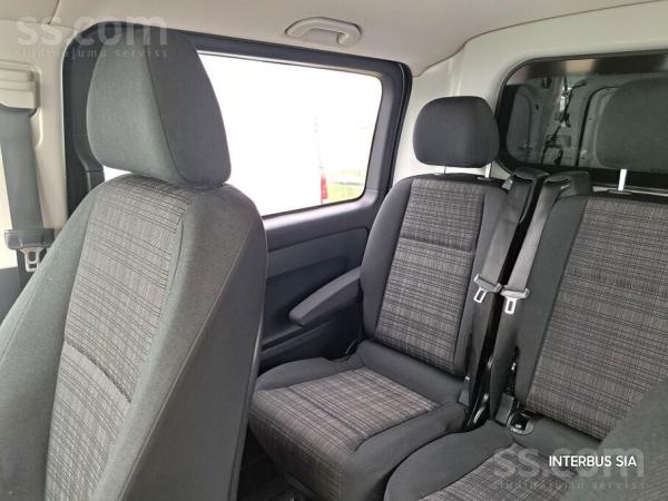 Balts Mercedes-Benz Vito 2017 Rīga, ar dzinēja tilpumu 2.20 L un nobraukumu 0 tūkst. km par 17908 €, foto 10 vietnē AUTOMOTO.COM.LV