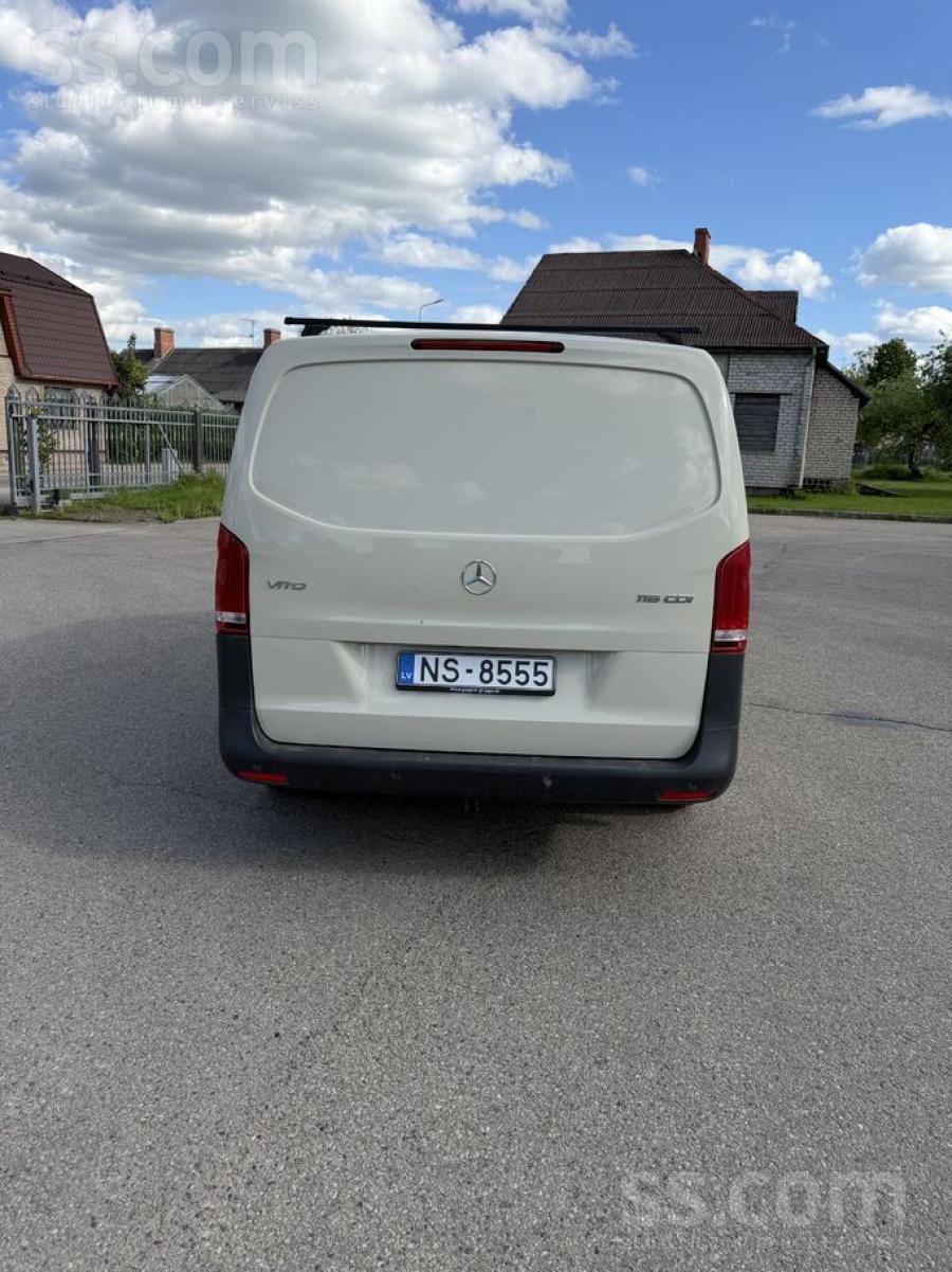 White Mercedes-Benz Vito 2017 in Rezekne, with an engine capacity of 2.20 L and mileage of 368 thousand km for 12100 €, photo 5 on AUTOMOTO.COM.LV