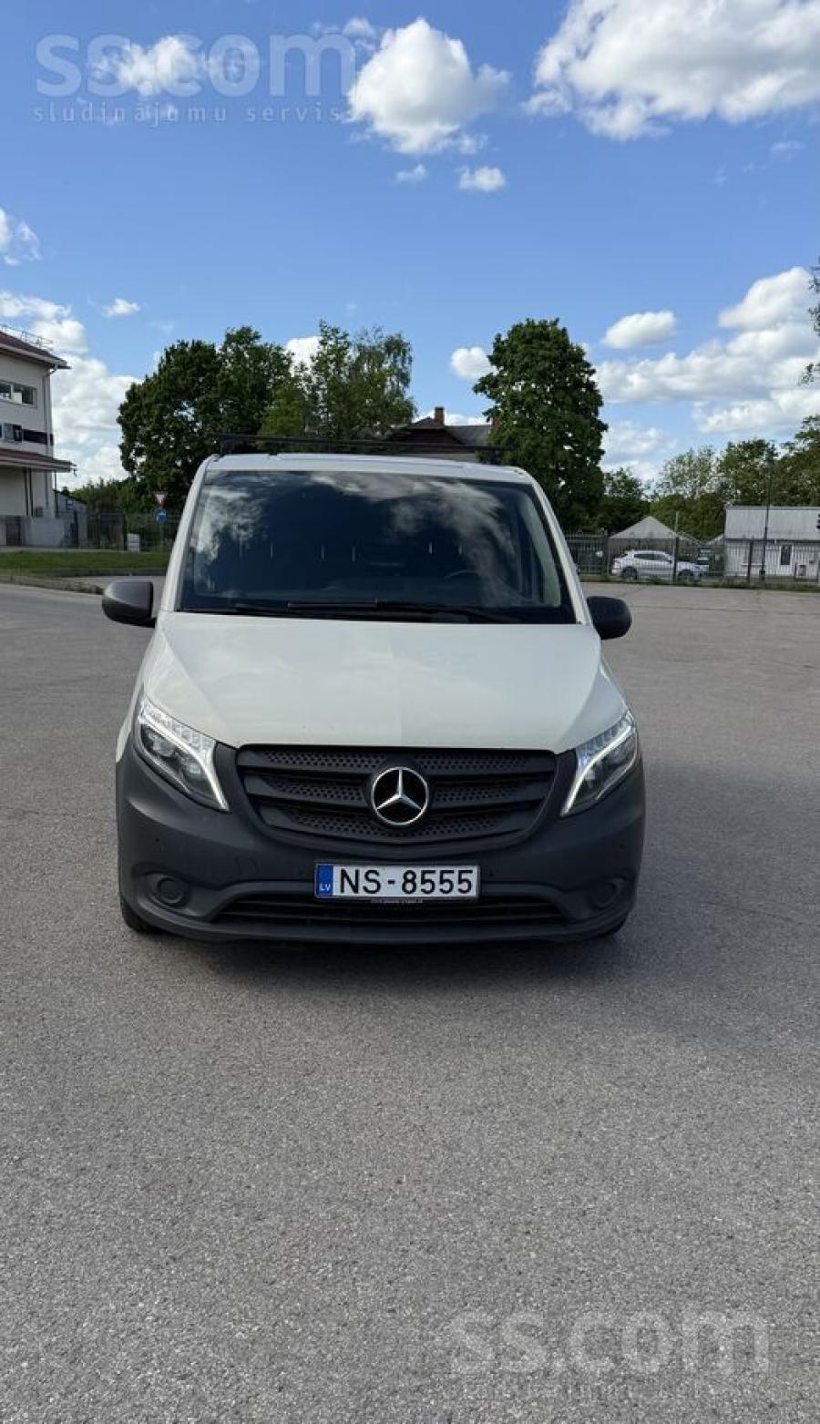 White Mercedes-Benz Vito 2017 in Rezekne, with an engine capacity of 2.20 L and mileage of 368 thousand km for 12100 €, photo 6 on AUTOMOTO.COM.LV