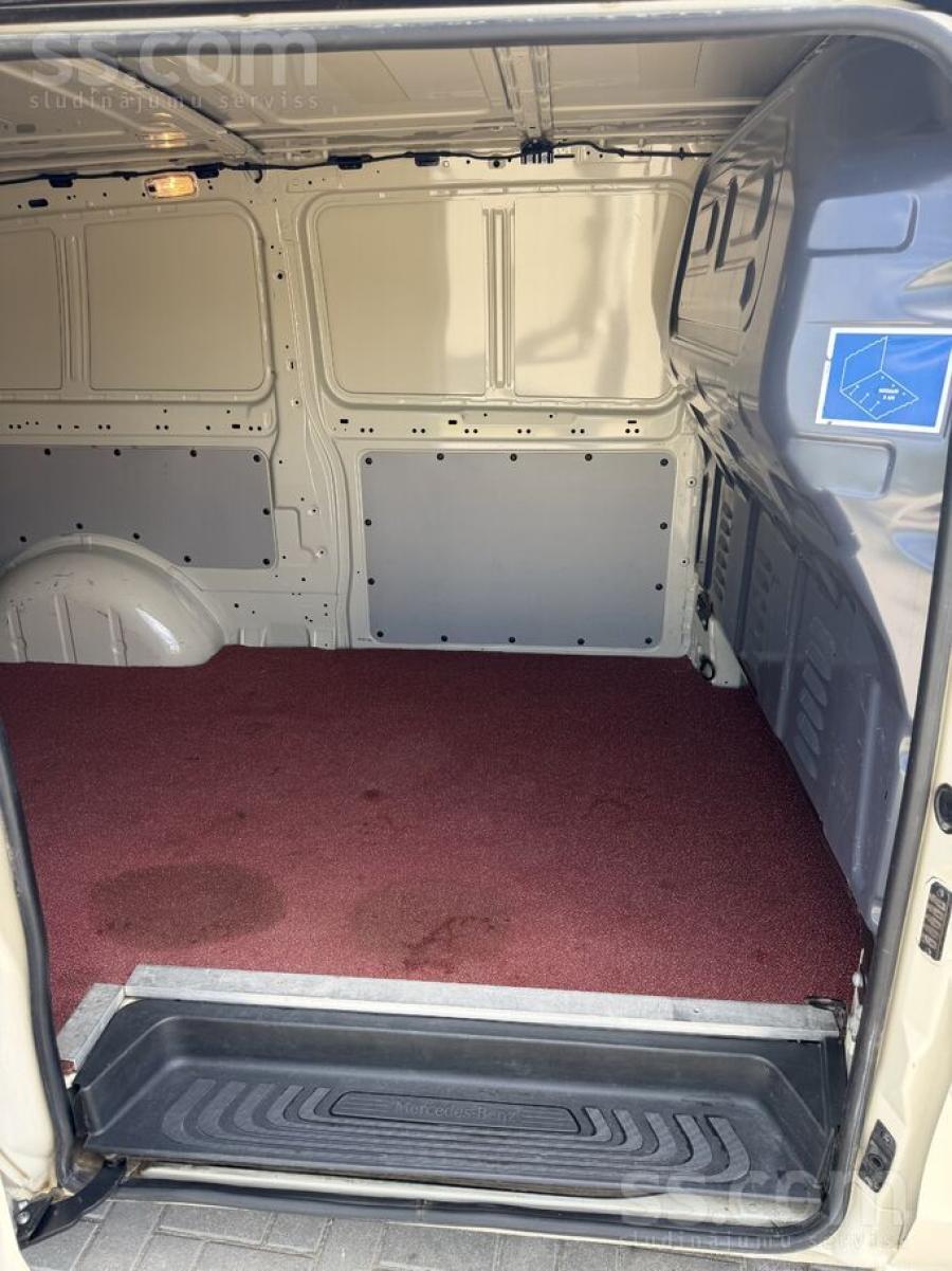 White Mercedes-Benz Vito 2017 in Rezekne, with an engine capacity of 2.20 L and mileage of 368 thousand km for 12100 €, photo 17 on AUTOMOTO.COM.LV