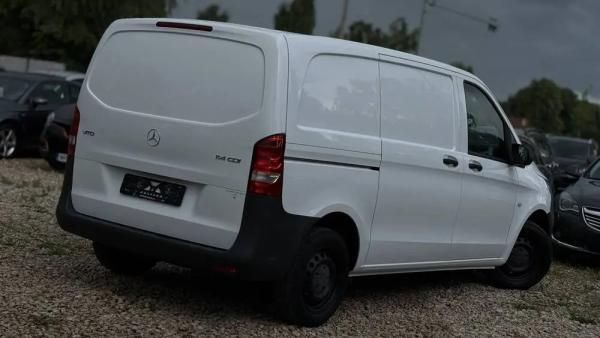 Balts Mercedes-Benz Vito 2017 Jelgava, ar dzinēja tilpumu 2.20 L un nobraukumu 299 tūkst. km par 10990 €, foto 3 vietnē AUTOMOTO.COM.LV