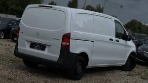 White Mercedes-Benz Vito 2017 in Jelgava, with an engine capacity of 2.20 L and mileage of 299 thousand km for 10990 €, photo 4 on AUTOMOTO.COM.LV