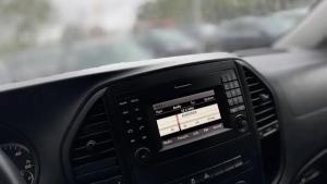 White Mercedes-Benz Vito 2017 in Jelgava, with an engine capacity of 2.20 L and mileage of 299 thousand km for 10990 €, photo 13 on AUTOMOTO.COM.LV
